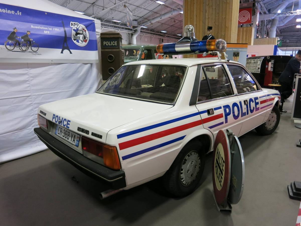 Peugeot 505 STI police car - Pictures & Videos - Peugeot Enthusiasts Group