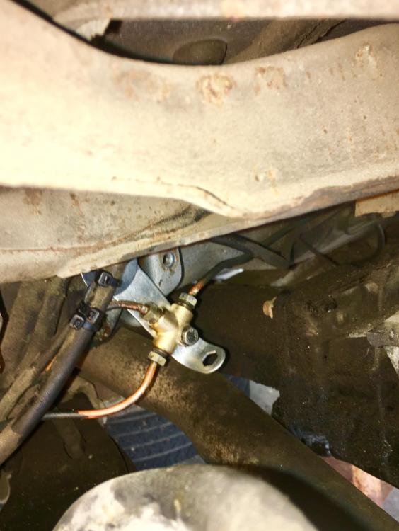 Brake compensator valve - Peugeot 50x Series discussion - Peugeot ...